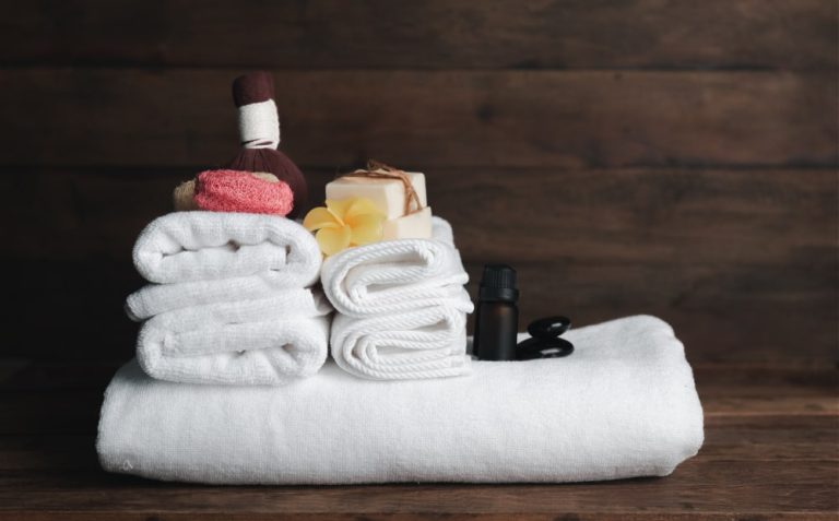 30 Hotel Amenities Ideas & Examples in 2025